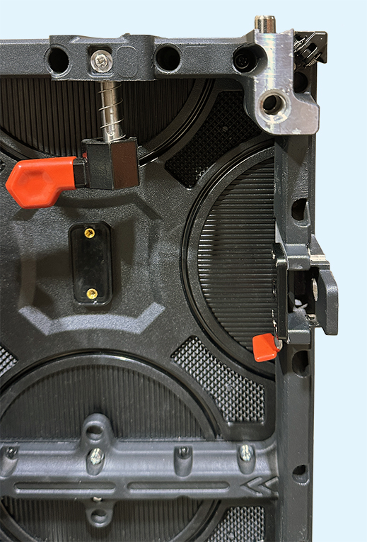 Features – TOPS AV